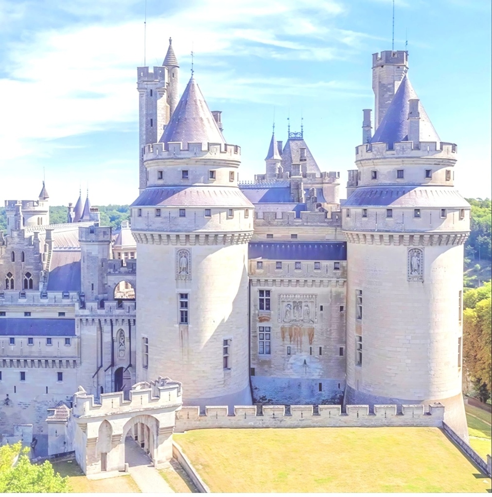 Chantournage du château de Pierrefonds. par Gianni sur L'Air du Bois