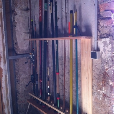 Support à canne a pêche par Leboiseuxdumorvan sur L'Air du Bois