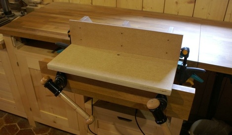 Table de défonceuse par Boris Beaulant sur L'Air du Bois