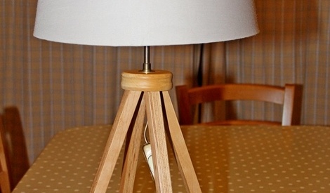 Lampe de table par Copolo sur L'Air du Bois