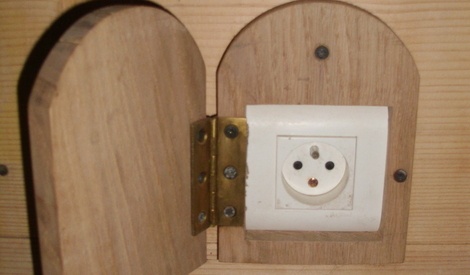 Cache prise par De vous à Bois sur L'Air du Bois