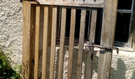 Petit portail de jardin par BoisdeFer sur L'Air du Bois