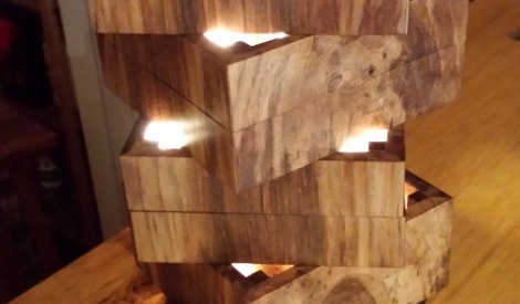 Lampe de forme modulable par Philippe Simar sur L'Air du Bois