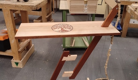 Tablette suspendu par Sebastienmar sur L'Air du Bois