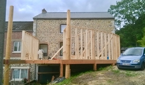 Structure porteuse d'un extension sur troncs moisés par ...