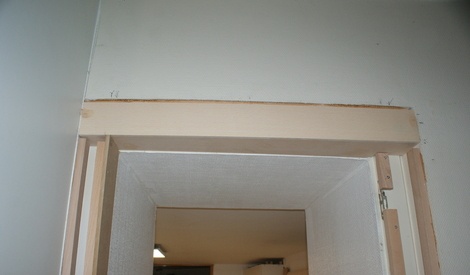 Habillage de montant de porte par lolo2465 sur L'Air du Bois