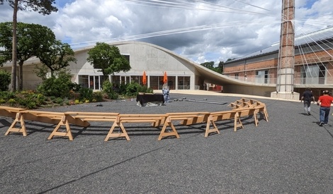 Un gradin démontable par Kutschatelier sur L'Air du Bois