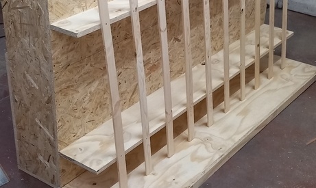 Un rack à chute/panneau par Labranche sur L'Air du Bois