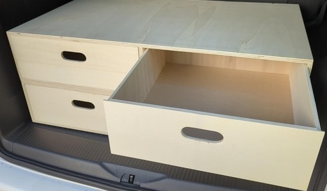 Caissons de rangement pour van par Toon sur L'Air du Bois