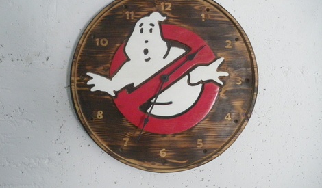 Horloge Ghostbusters par cedricw sur L'Air du Bois