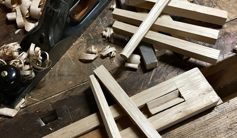 Des outils pour une charpente par Wolfie sur L'Air du Bois