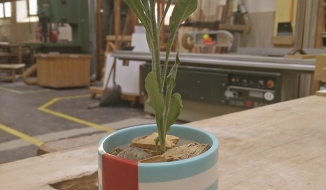 Pot de fleur corian par Luc4973 sur L'Air du Bois