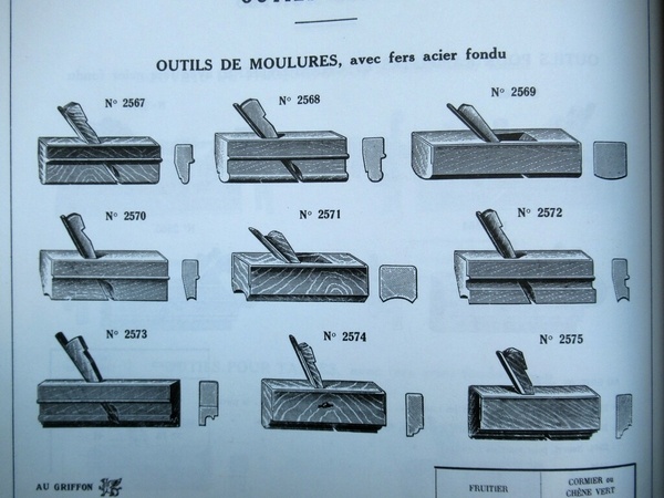 [Pas à pas] Et tous ces outils montés de la famille des rabots ...