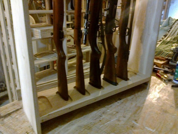 Ratelier d'armes par besusbois60 sur L'Air du Bois